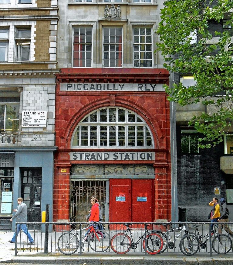 Aldwych Station | Strange Britain